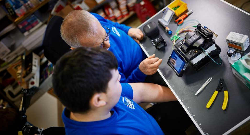 Test44 KNX Taster Wippe 1f System 55 grau matt - Martin Hartl Elektro ...